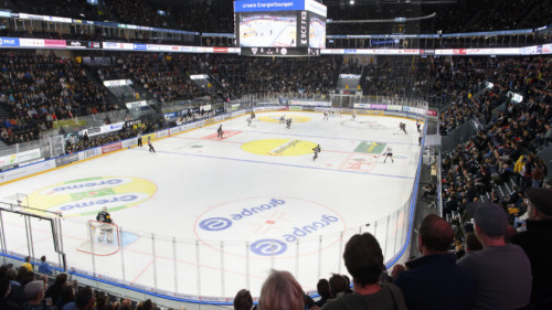 Frapp | Die neue BCF-Arena erstmals ausverkauft?