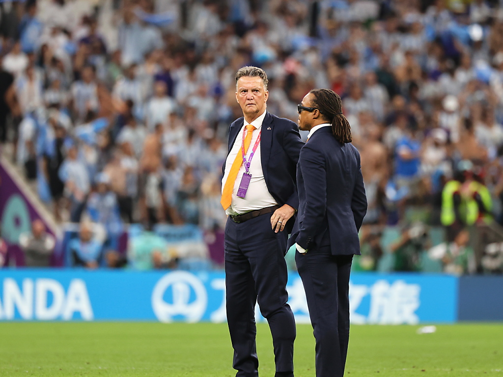 Frapp | Kritik, Abschied und ein Superheld