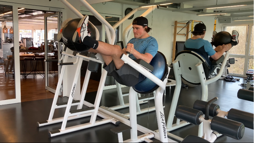 Frapp | Alex Marro am Ende seines schwierigen Weges