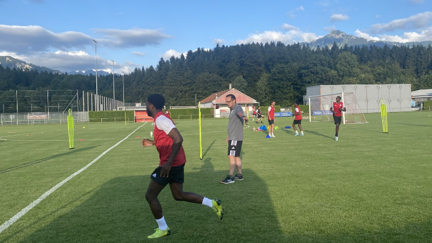 Frapp | Un FC Bulle remanié de retour à l'entraînement