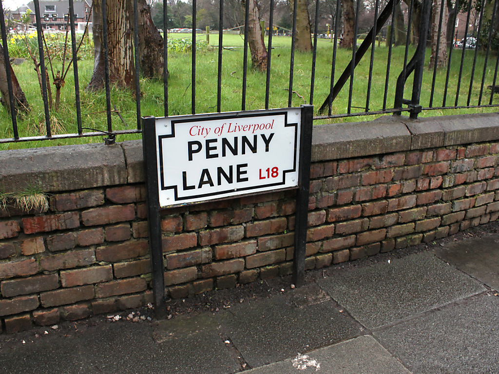 Frapp | Penny-Lane-Schild wieder aufgetaucht