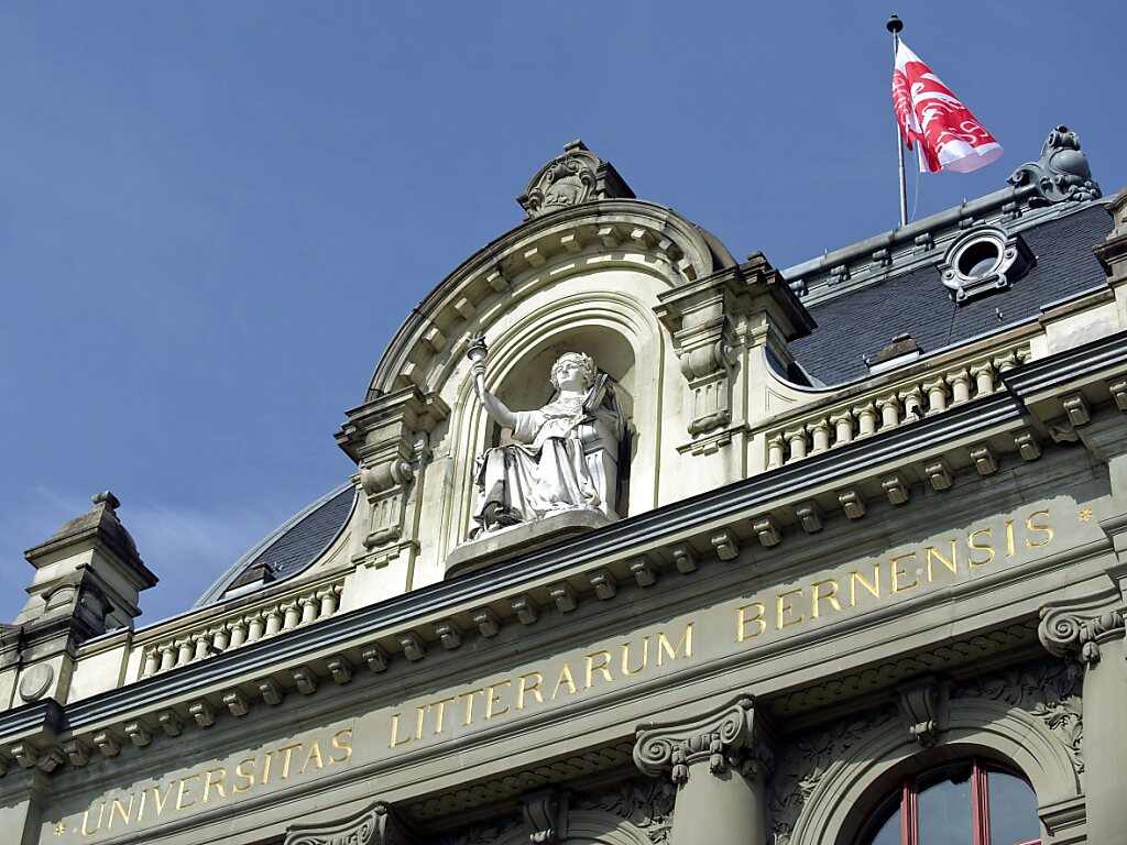 Frapp | Uni Bern löst Nahost-Institut auf